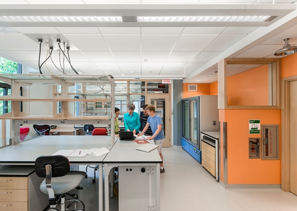 Hau Lab Second Floor